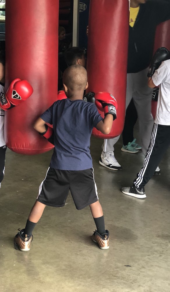 Boxing Classes – Santos Boxing Gym